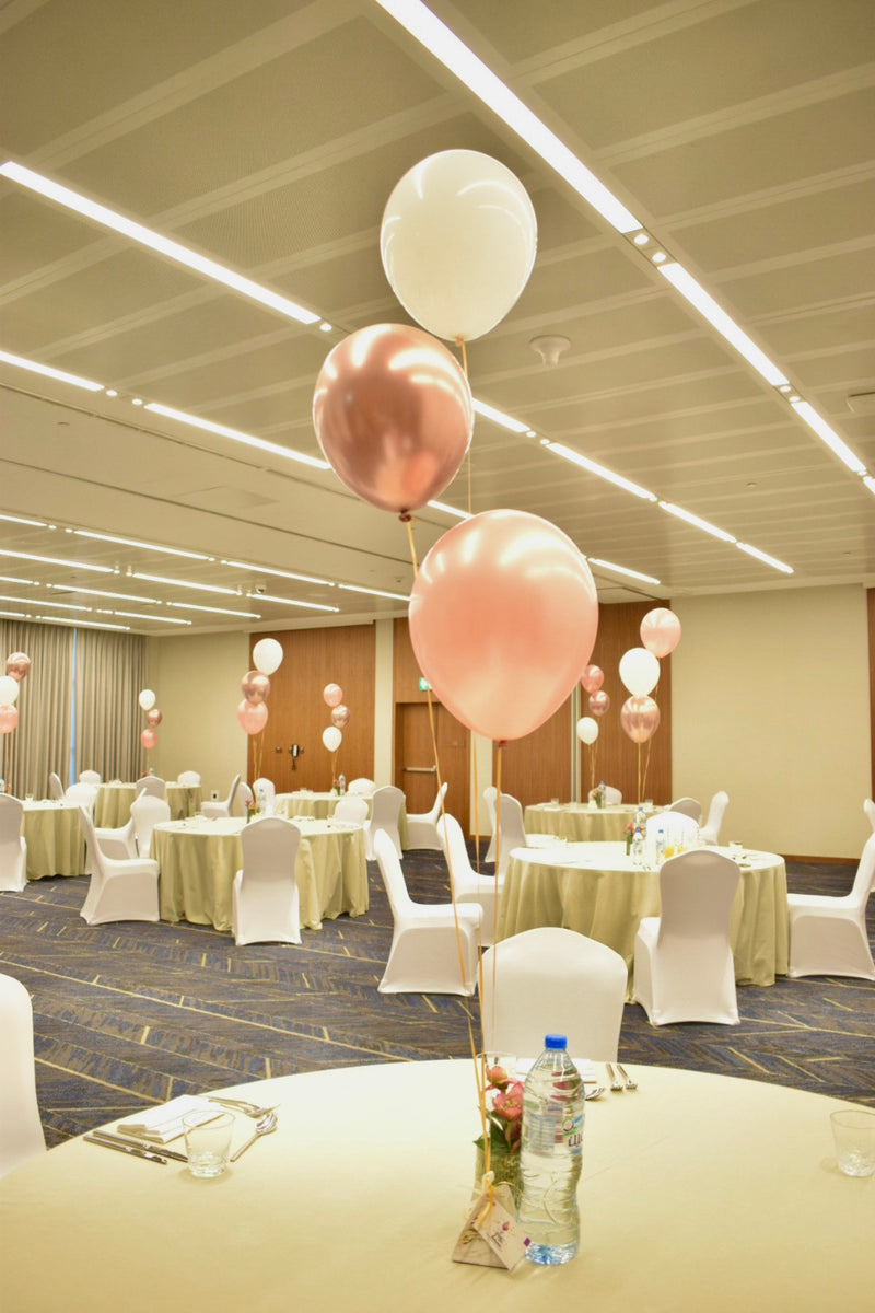 3 balloon table center piece – Yalla Balloons